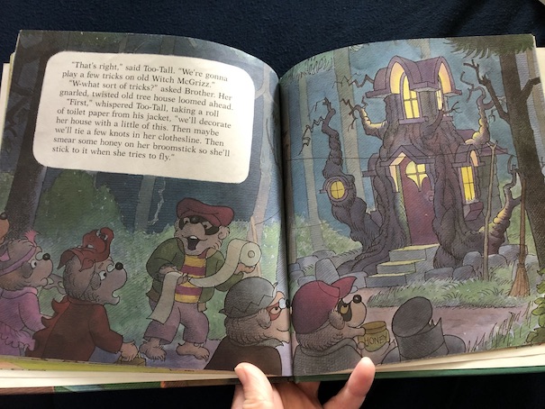 The Berenstain Bears Trick or Treat – Jestress's Forgotten Books and ...